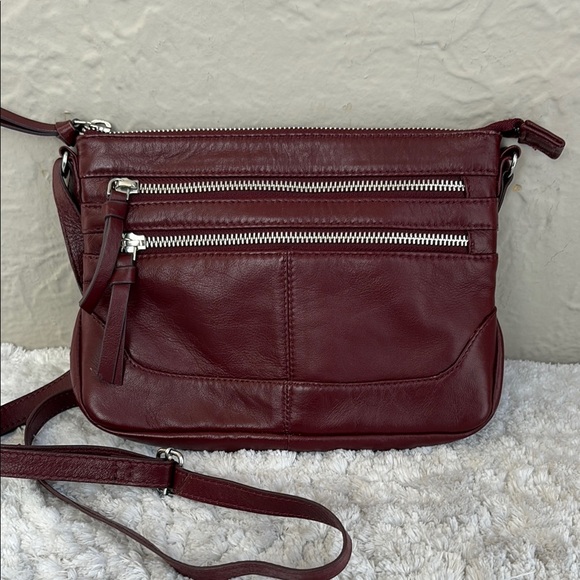 Clarks | Bags | Clarks Burgundy Leather Crossbody Bag | Poshmark